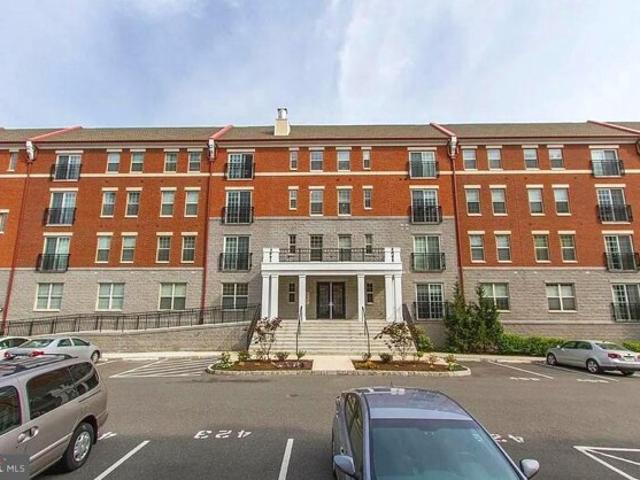 Commodore Ct Unit,philadelphia, Flat For Sale