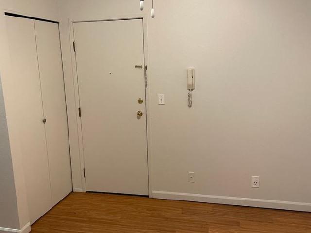 Commodore Studio Apartment for Rent at 1615 Sw Morrison St, Portland, OR 97205 Goose Hollow