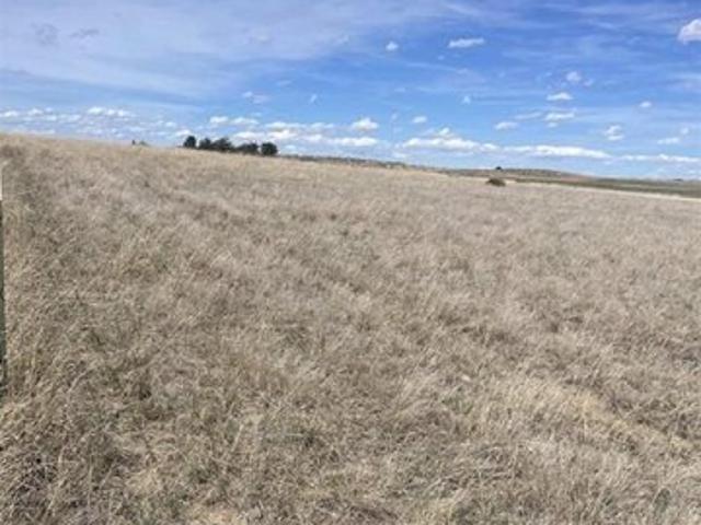 Commodore Rd, Hot Springs, SD 57747