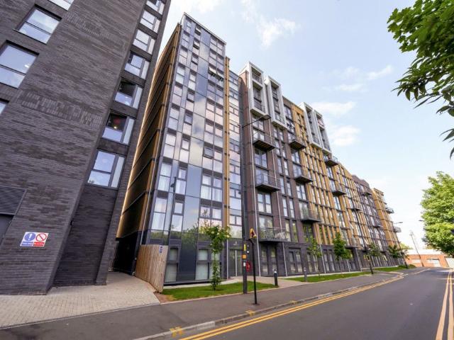 Communication Row, Birmingham B15, 1 bed flat to rent, £1,000 pcm | PrimeLocation