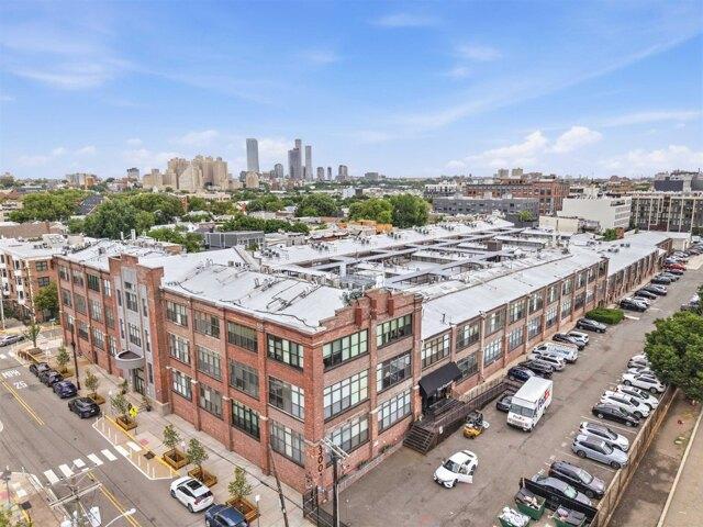 Communipaw Ave Apt,jersey City, Condo For Sale