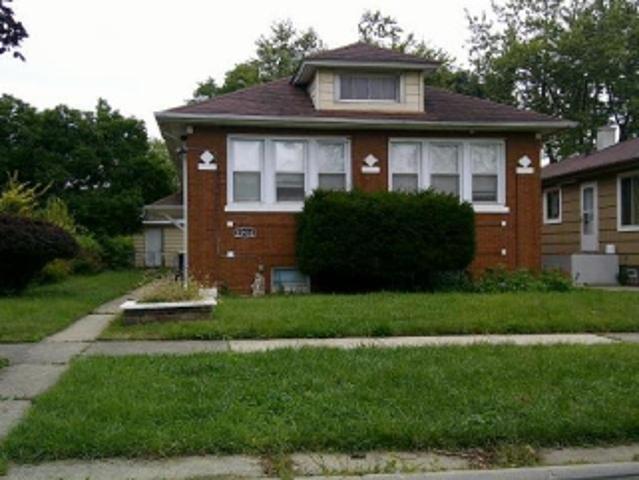 Community St