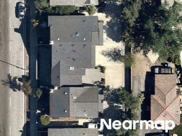 Community St Apt 10
