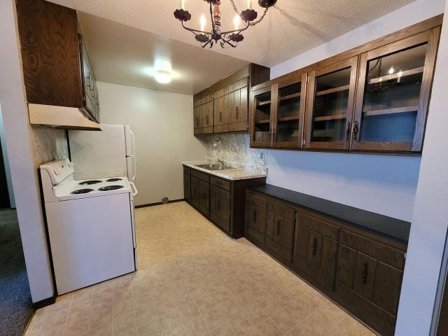 Como Terrace Apts. II 1 Bedroom Apartment for Rent at 714 Jessamine Ave W, St. Paul, MN 55117 South Como