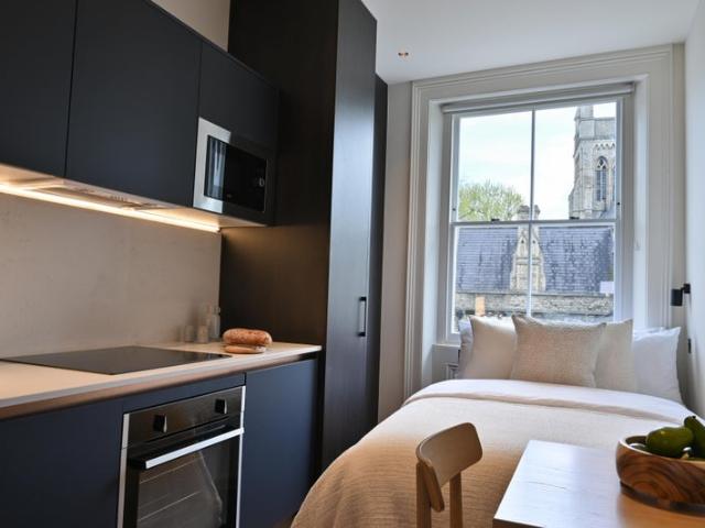 Compact Studio in Notting Hill Bills included