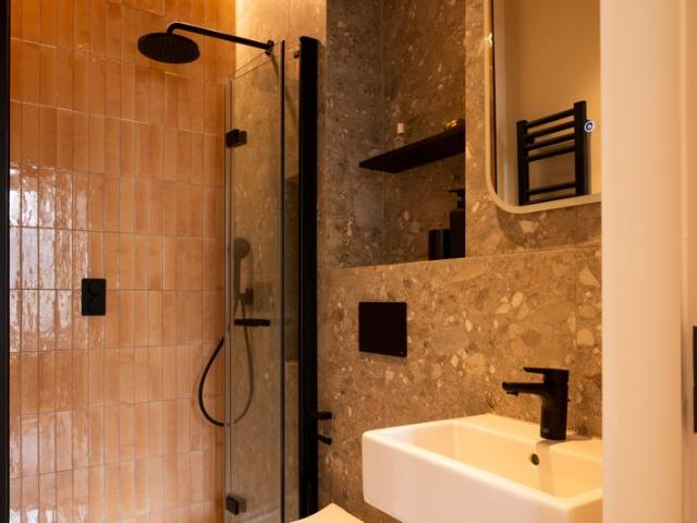 Compact Studio | Stylish Studio in the Heart of No