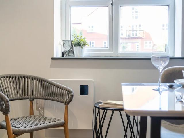 Compact 1 bedroom Apartment