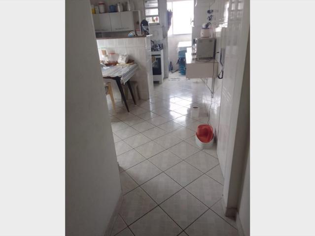 Compartilho apartamento