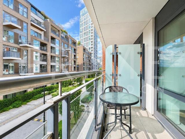 Compass House, Chelsea Creek SW6 1 bed apartment to rent £2,773 pcm £640 pw