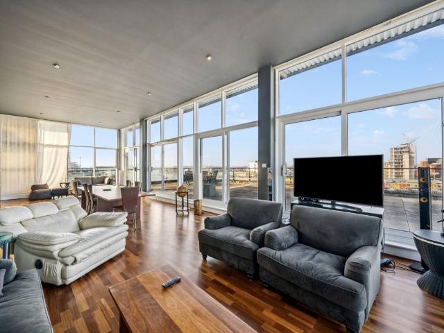 Compass House, Smugglers Way SW18, 3 bed flat to rent, £5,500 pcm | PrimeLocation