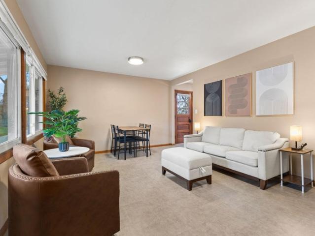 Completely Renovated Space in White Bear Lake!
