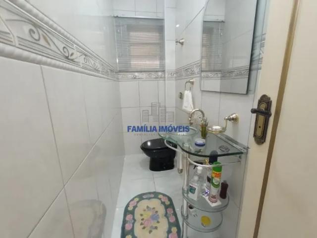 Comprar Casa 4 Dormitórios na Ponta da Praia em Santos