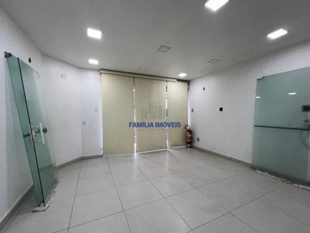 Comprar sobrado 4 dormitórios 3 salas 4 vagas Campo Grande Santos