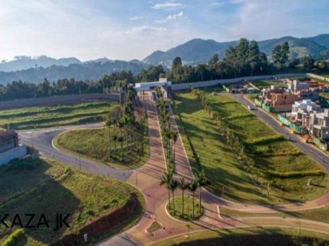 Comprar/ Vendo Terreno a venda no condomínio de alto padrão Brisas Jundiaí, SP. Localização privileg