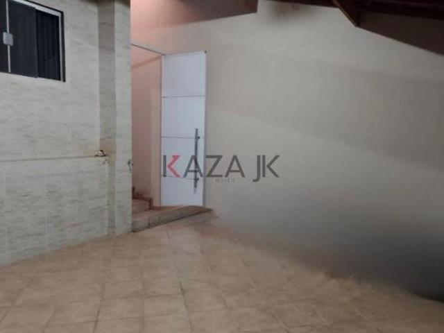 Comprar/vendo: Casa à venda na Vila Maria Gênoveva em Jundiaí, SP com 3 dormitórios 1 suíte com clo