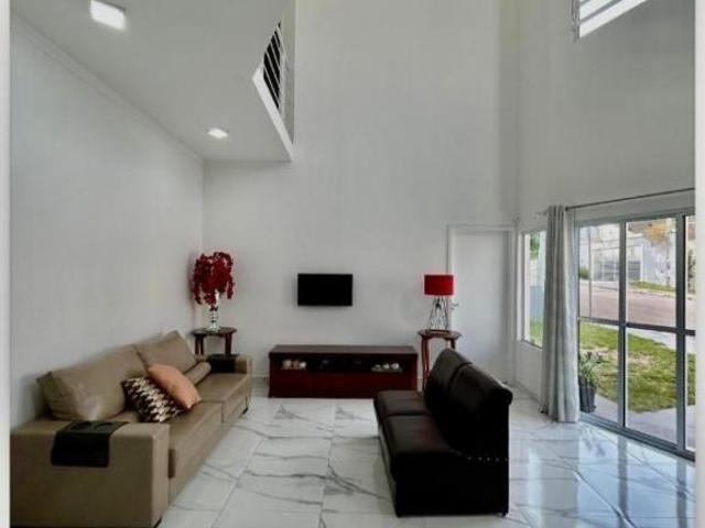 Comprar/vendo: Casa sobrado a venda no Residencial dos Ipês, Engordadouro, Jundiaí com 3 dormitórios