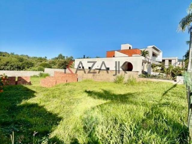 Comprar/vendo: Terreno à venda com 643,60m² no Reserva da Serra Jundiaí. Condomínio alto padrão c/ s