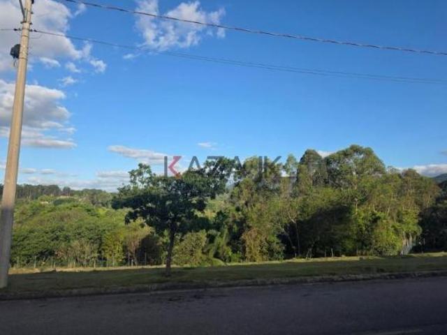 Comprar/vendo: Terreno à venda com 817m², declive, no condomínio de alto padrão Terras da Alvorada c