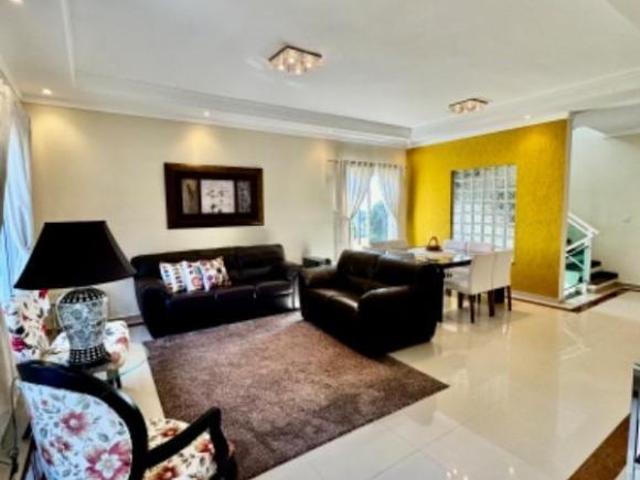 Comprar/vendo/permuto: Casa à venda, sobrado, no condomínio de alto padrão Reserva da Serra, Jundiaí
