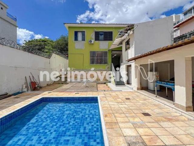 Compre Casa com habite se, estuda permuta, toda reformada, aceita financiamento bancário, a venda