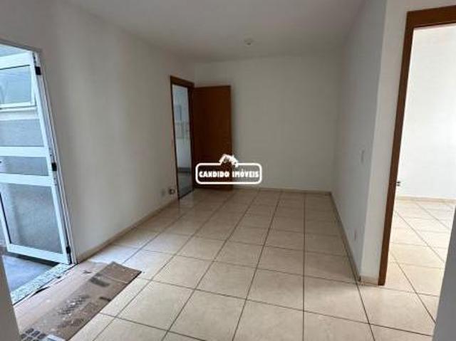 Compre Apartamento com 2 quartos em Chacaras Reunidas Santa Terezinha por R 169000