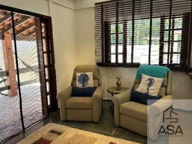 Compre Excelente Casa Térrea de Praia em Condomínio Praia de Guaratuba em B.
