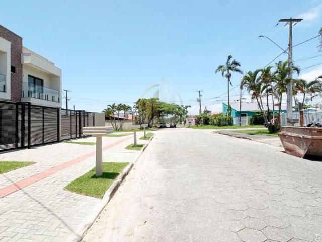Compre Sobrado em Brejatuba Guaratuba, PR