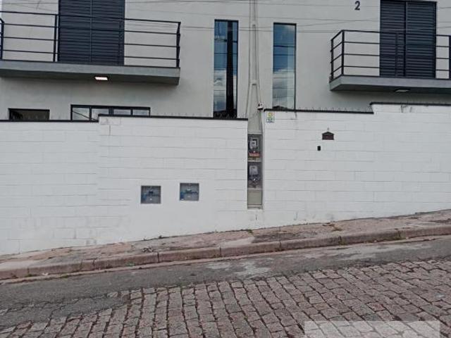 Compre/Alugue Casa NOVA de Condomínio em Centro de Mogi das Cruzes