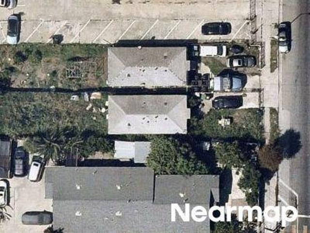 Compton Ave