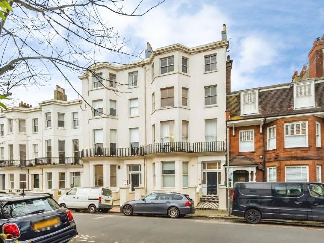 Compton Avenue, Brighton BN1, Studio to rent, £1,300 pcm | PrimeLocation