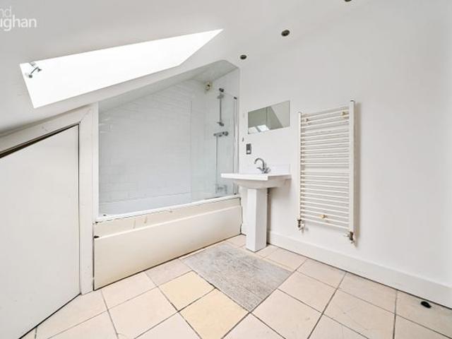 Compton Avenue, Brighton, East Sussex BN1, 4 bedroom semi detached house to rent 70304249 | PrimeLocation