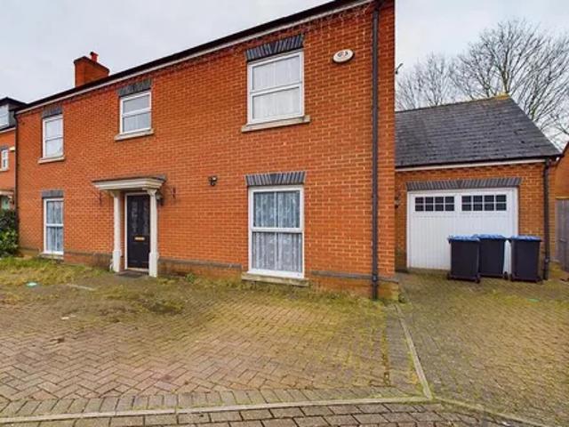 Compton Avenue, London, HA0 3FD, United Kingdom | 6 bed house for rent #139332878 | Rentberry
