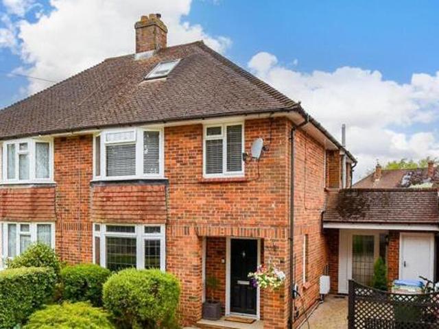 Comptons Lane, Horsham, 3 Bedroom Semi detached