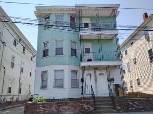 Comstock St