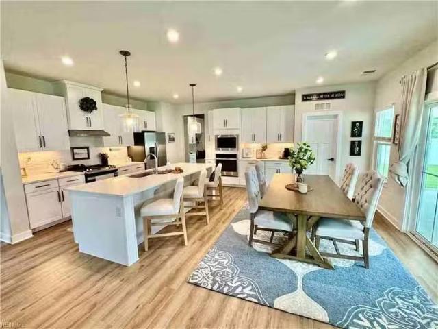 Contemp, Rental, Single Family Chesapeake, VA 1757 Shipyard.