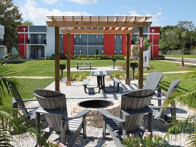 Contempo Lane 3 Bedroom Apartment for Rent at 1763 Main St, Dunedin, FL 34698