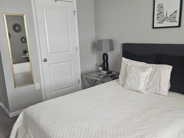 Contemporary Comfort, Suburban Style