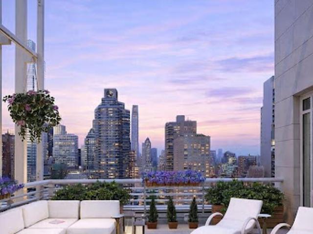 Contemporary apartment with terrace
