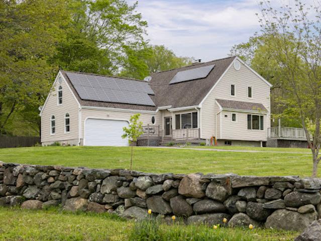 Contemporary house with garden