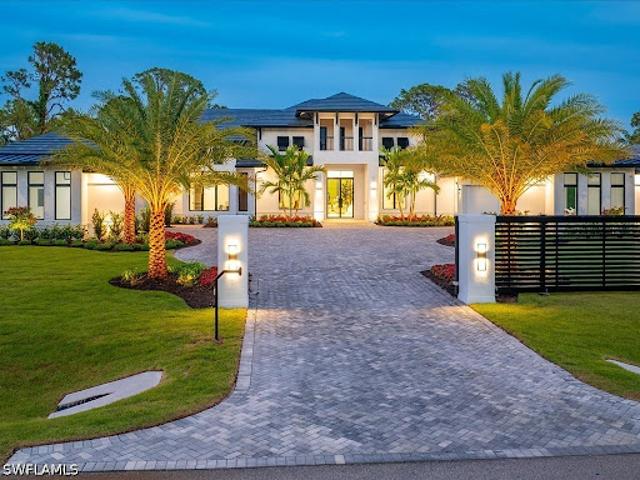 Contemporary house with garden and terrace