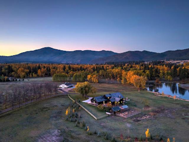 Contemporary house with garden and terrace