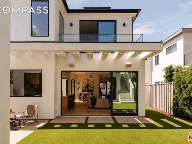 Contemporary house with garden and terrace