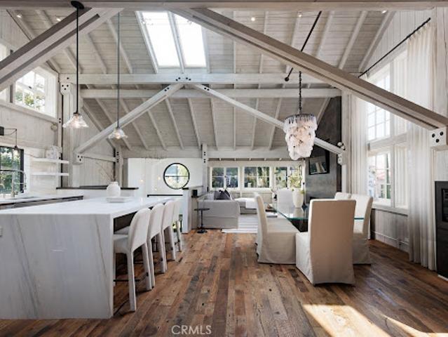 Contemporary house with garden and terrace