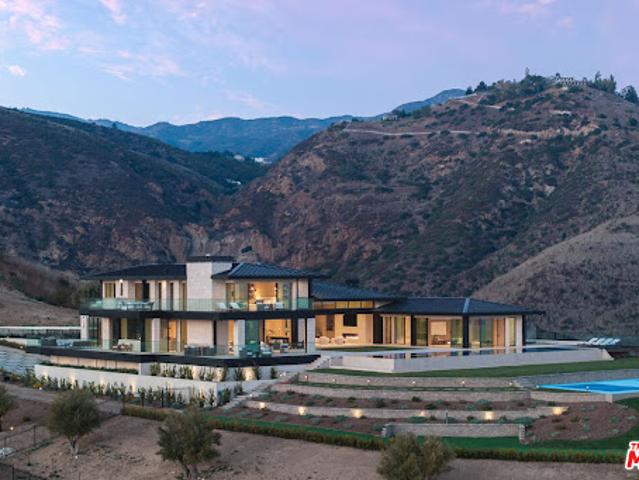 Contemporary house with pool and garden