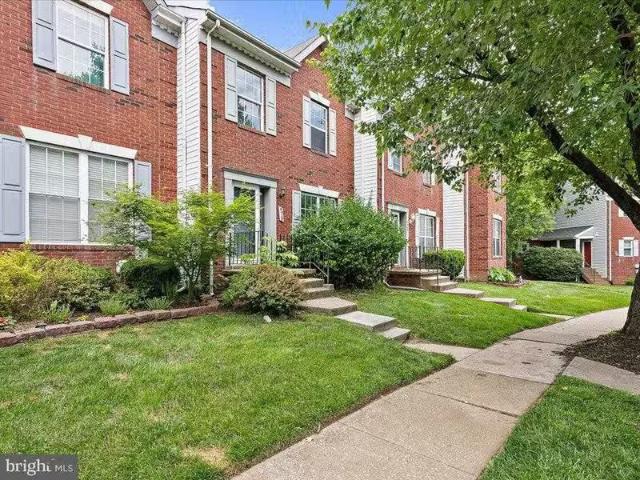 Contemporary, Interior Row/Townhouse OWINGS MILLS, MD 4938.