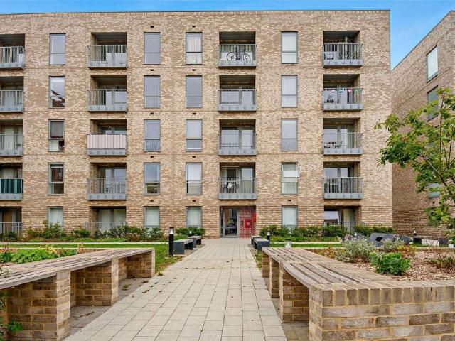 Contemporary two bedroom apartment with allocated parking and balcony