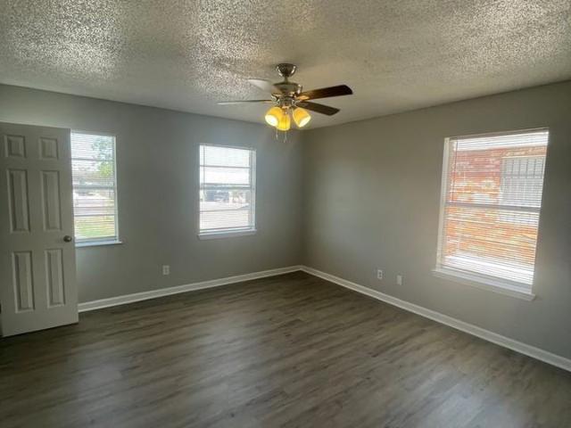 Contessa Townhome Apartments 2 Bedroom Apartment for Rent at 9526 Contessa Dr, San Antonio, TX 78216 Uptown Loop