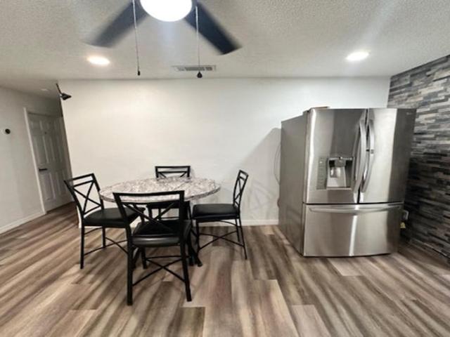 Continental Comfort Living – Fully Furnished, WiF