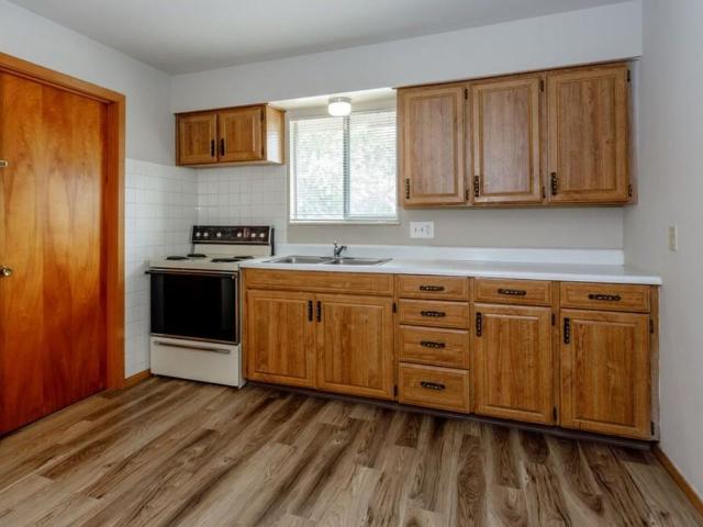 Continental North Apartments 2 Bedroom Apartment for Rent at 7670 N Euclid Ave, Kansas City, MO 64118 Ridgefield