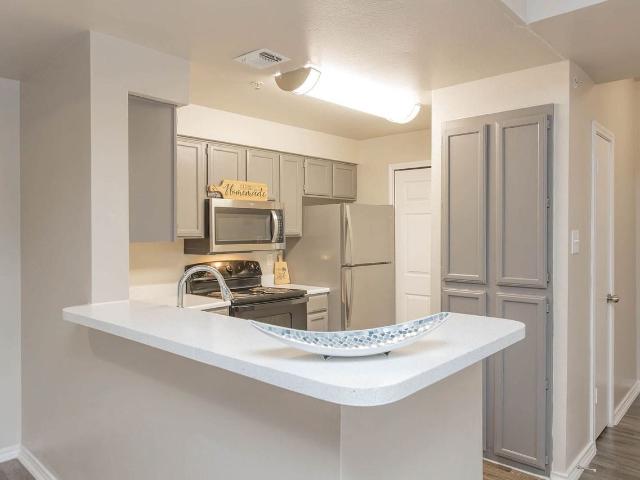 Contigo Westover Hills 1 Bedroom Apartment for Rent at 10800 State Highway 151, San Antonio, TX 78251